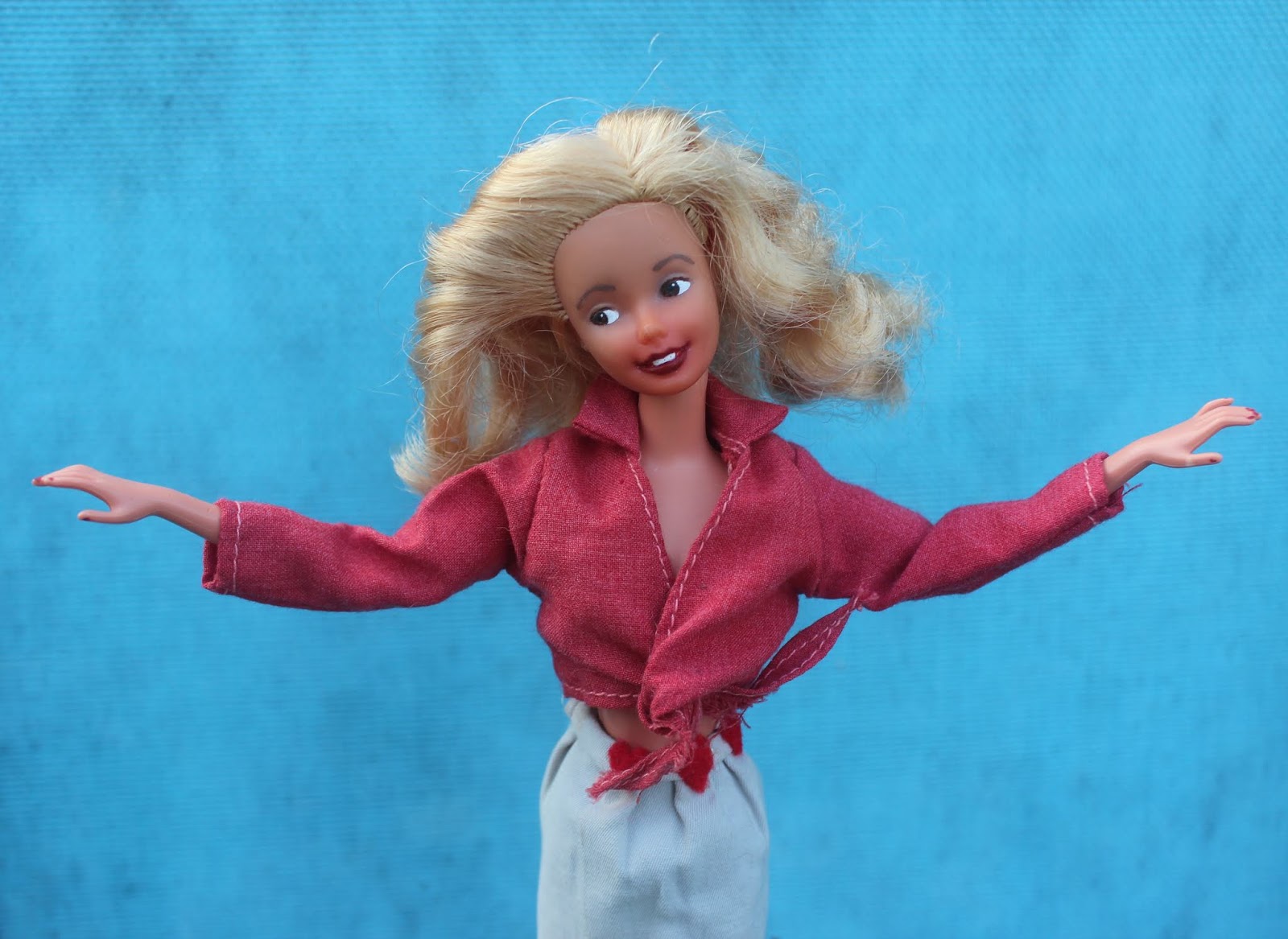 PLANET OF THE DOLLS: Doll-A-Day 2019 #324: Barbie and Teen Skipper as ...