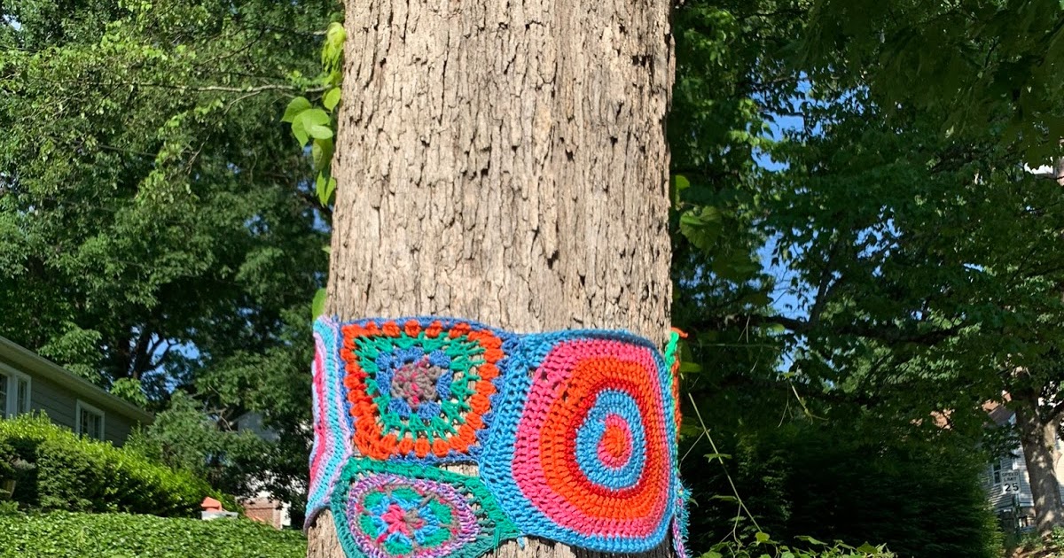The Feisty Redhead: Oak Tree Crochet Yarn Bomb