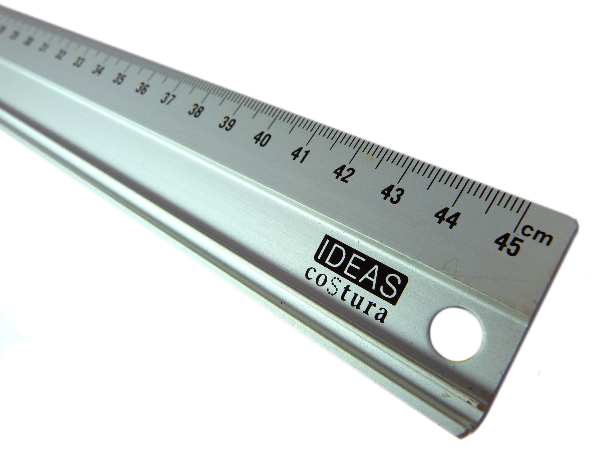 Imagenes: Reglas y flexómetro