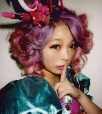 Kyary's world: Nuevo perfil oficial de Kyary