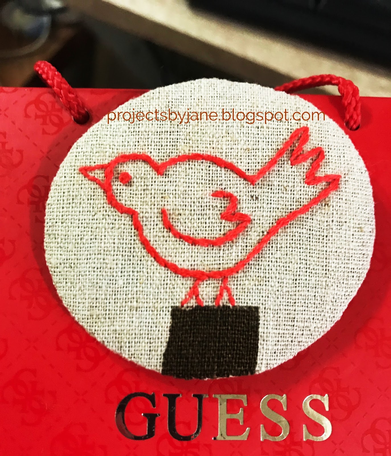 How to sew an embroidered fabric brooch | Projects by Jane