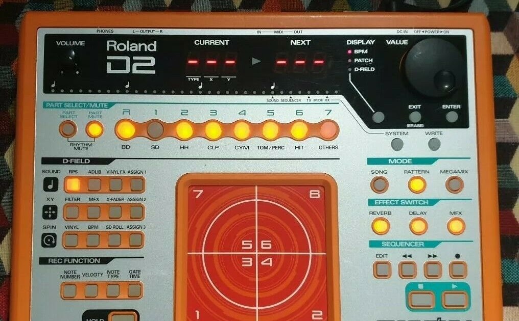 MATRIXSYNTH: Roland D2 Synth MIDI Groovebox Drum Machine w/ D-Field ...