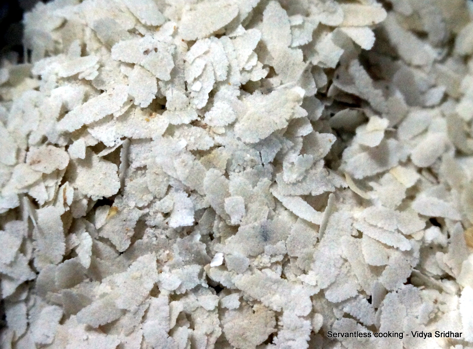 Servantless cooking : Puli Aval/Avil (Tamarind Poha/pressed rice)