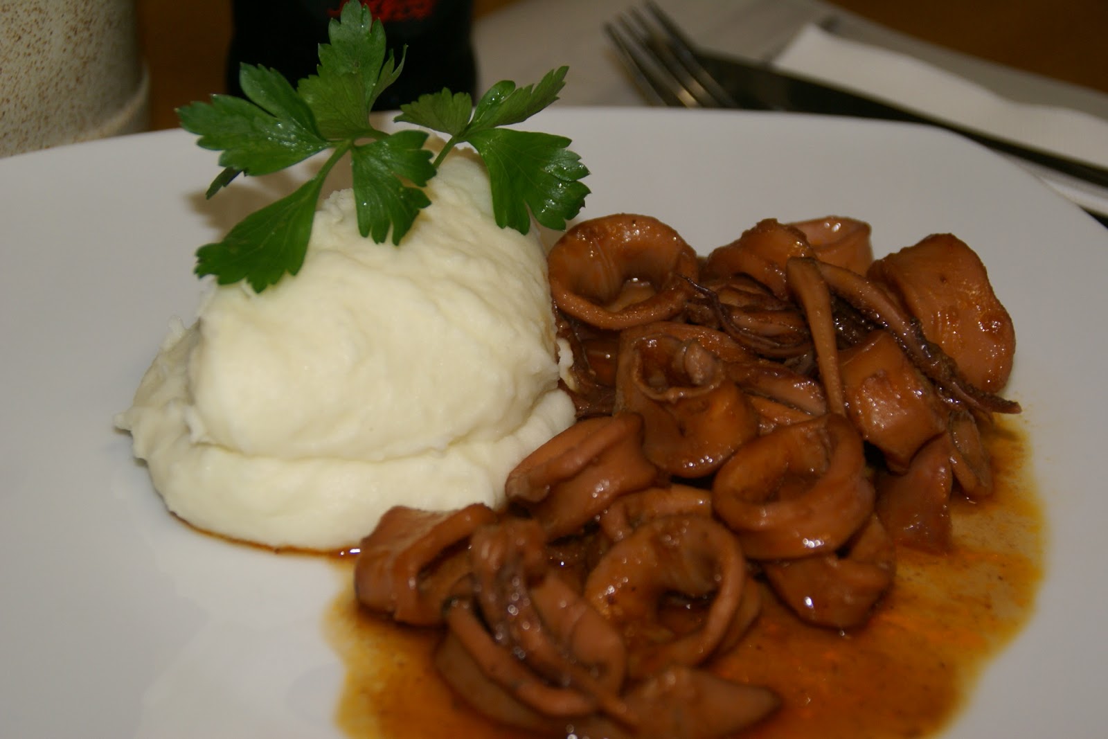 Destemperos : Lulas Estufadas com Puré