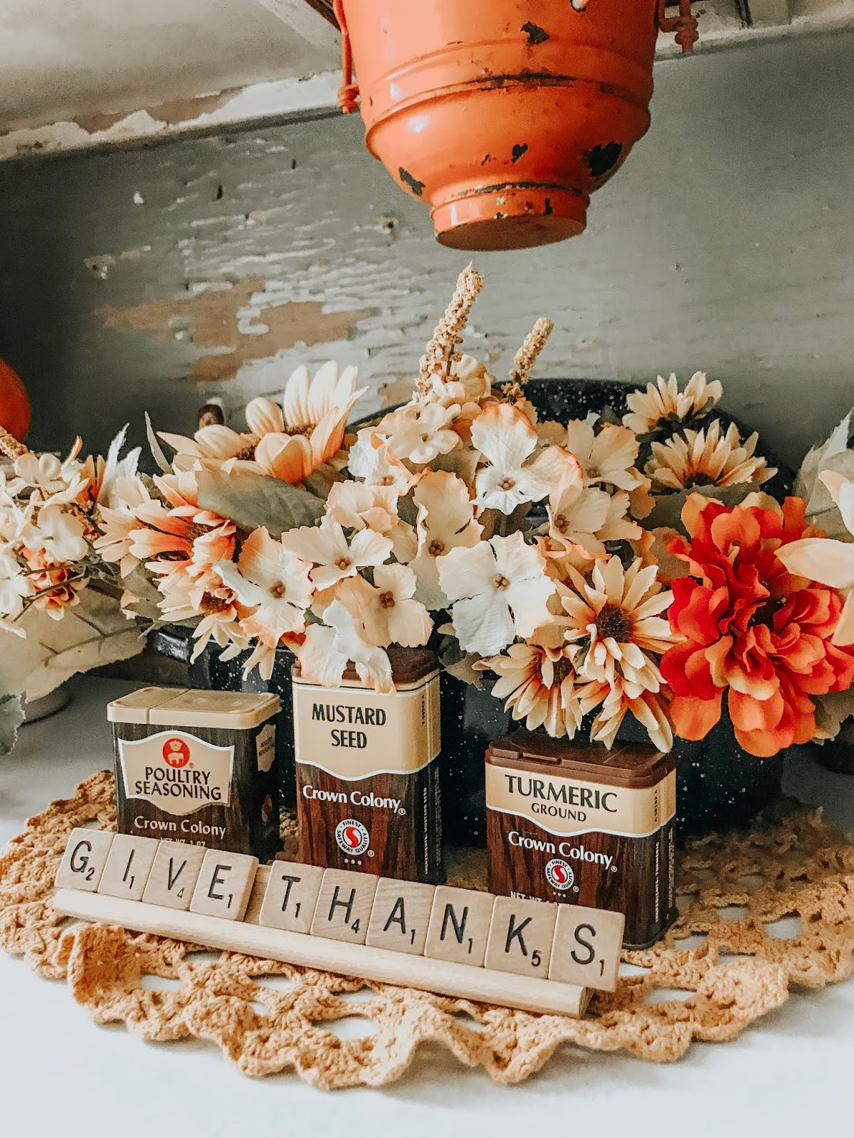 Clover House: Farmhouse Thanksgiving Decor Ideas