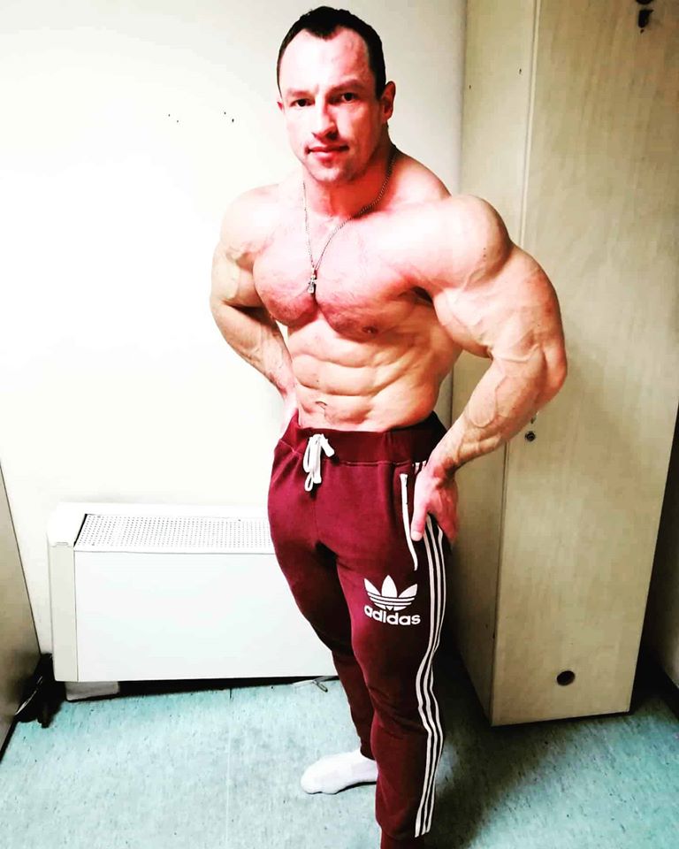 world bodybuilders pictures: russian bull bodybuilder volodymyr byruk ...