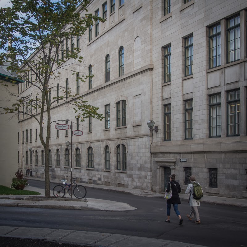 A Second Look: Street walkers