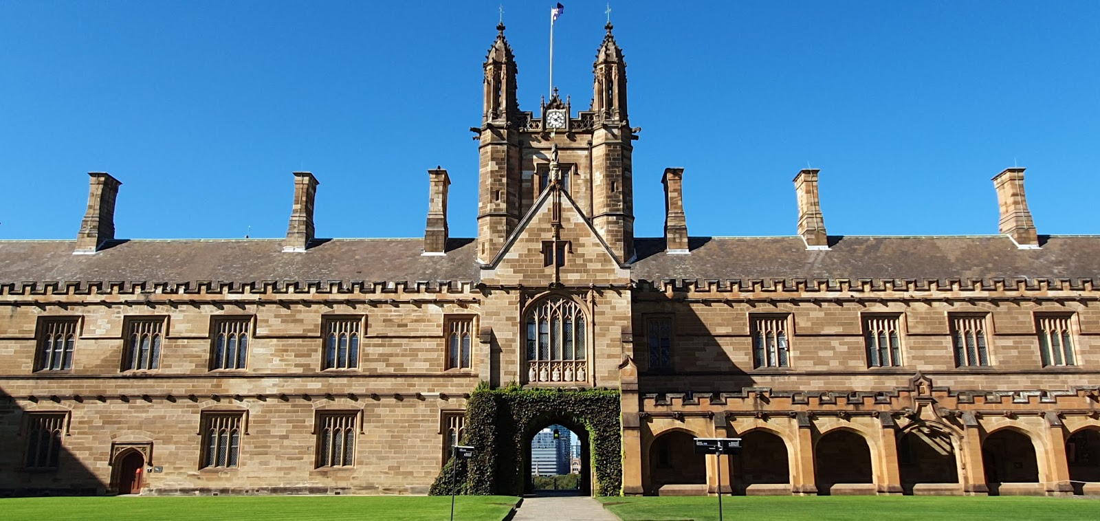 Sydney - City and Suburbs: Camperdown, University of Sydney, Main Building Sydney - City and Suburbs: Camperdown, University of Sydney, Main Building