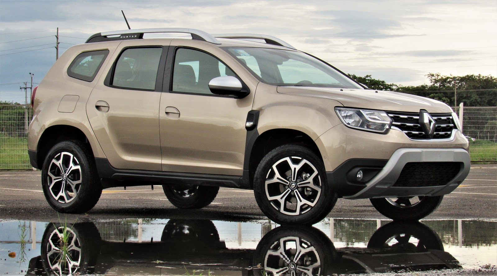 Dirigimos o Renault Duster Iconic 1.6 2021