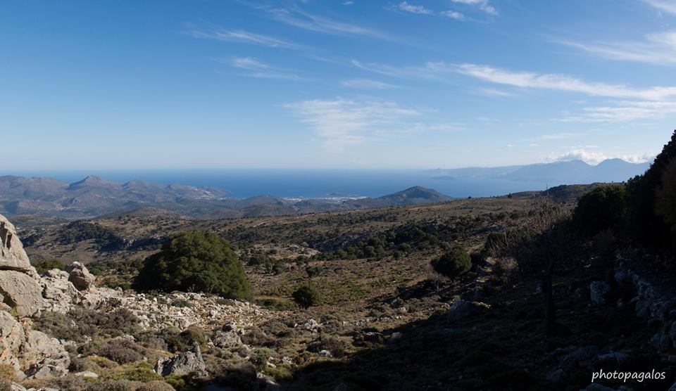 EXPLORE MOUNTAINS: ΣΤΟ ΚΑΛΝΤΕΡΙΜΙ : ΟΡΟΠΕΔΙΟ ΚΑΘΑΡΟΥ-ΚΡΙΤΣΑ