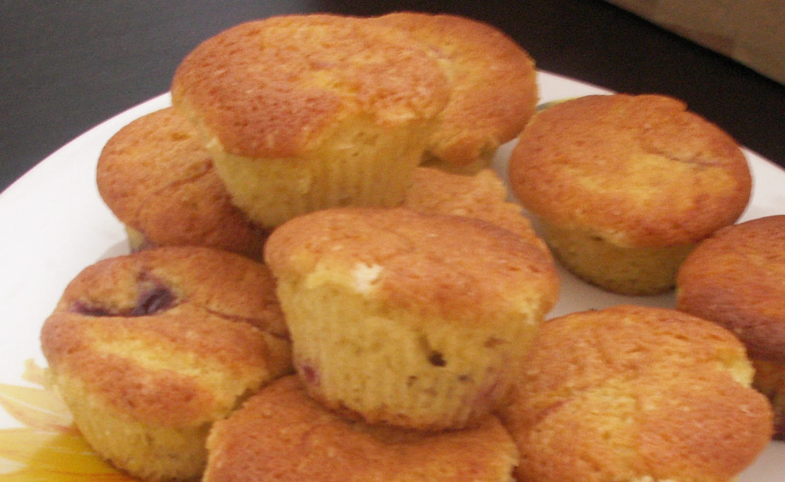 Cakes by Rebeca: Cele mai simple briose