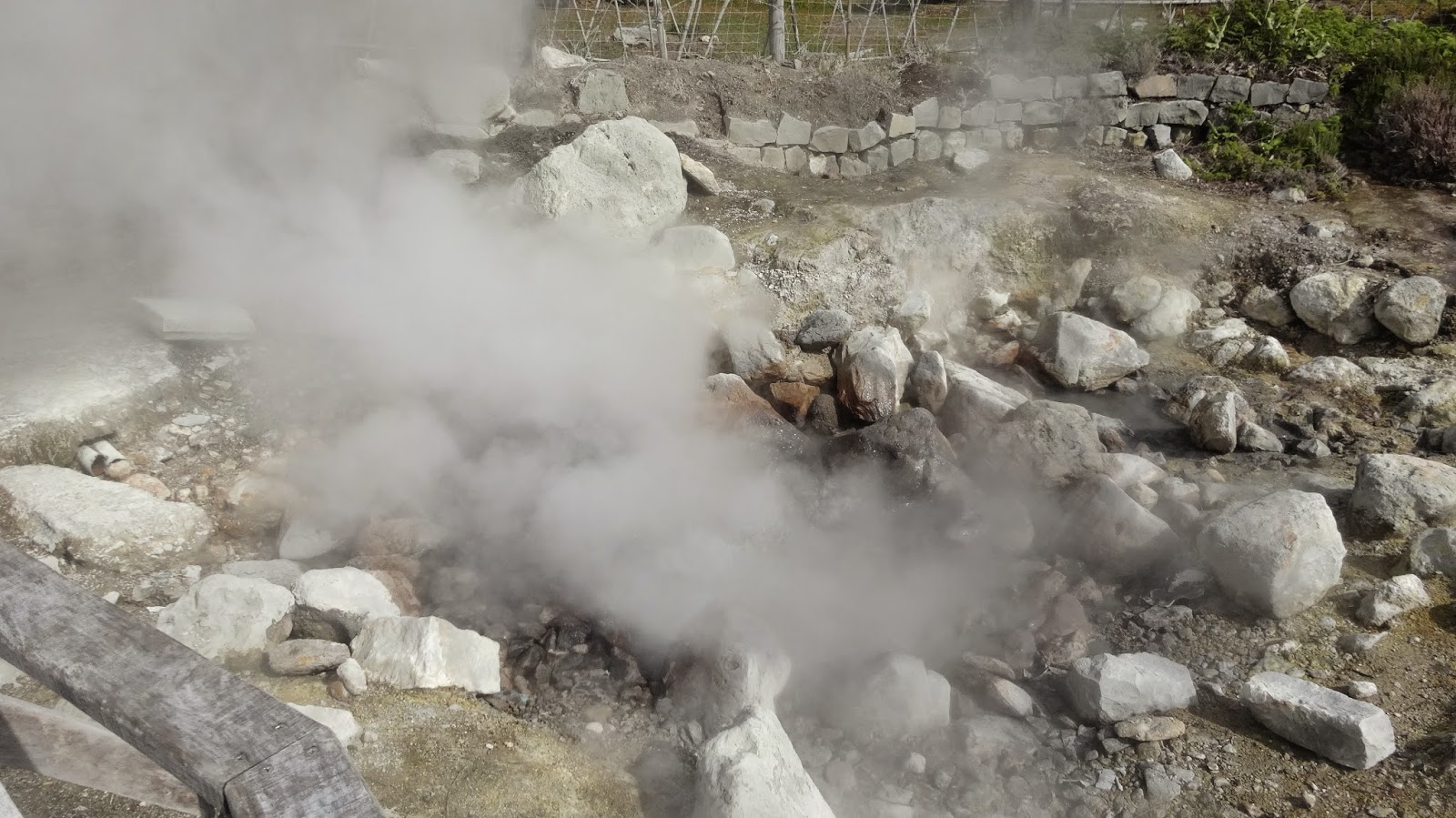Famosas fumarolas y lagos en Las Azores