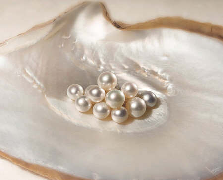Modern Bijouterie: Secrets or pearl - all about pearls