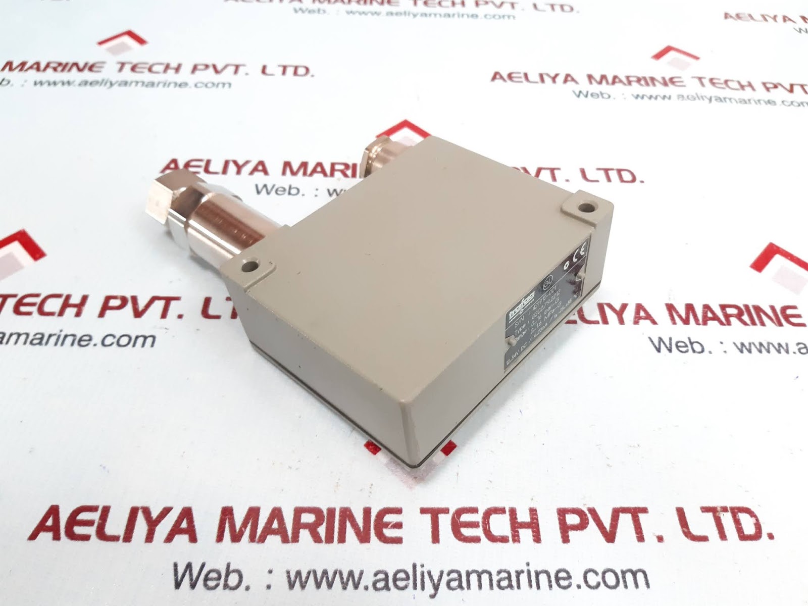 TRAFAG 8202.79.2212 PRESSURE TRANSMITTER - Aeliya Marine