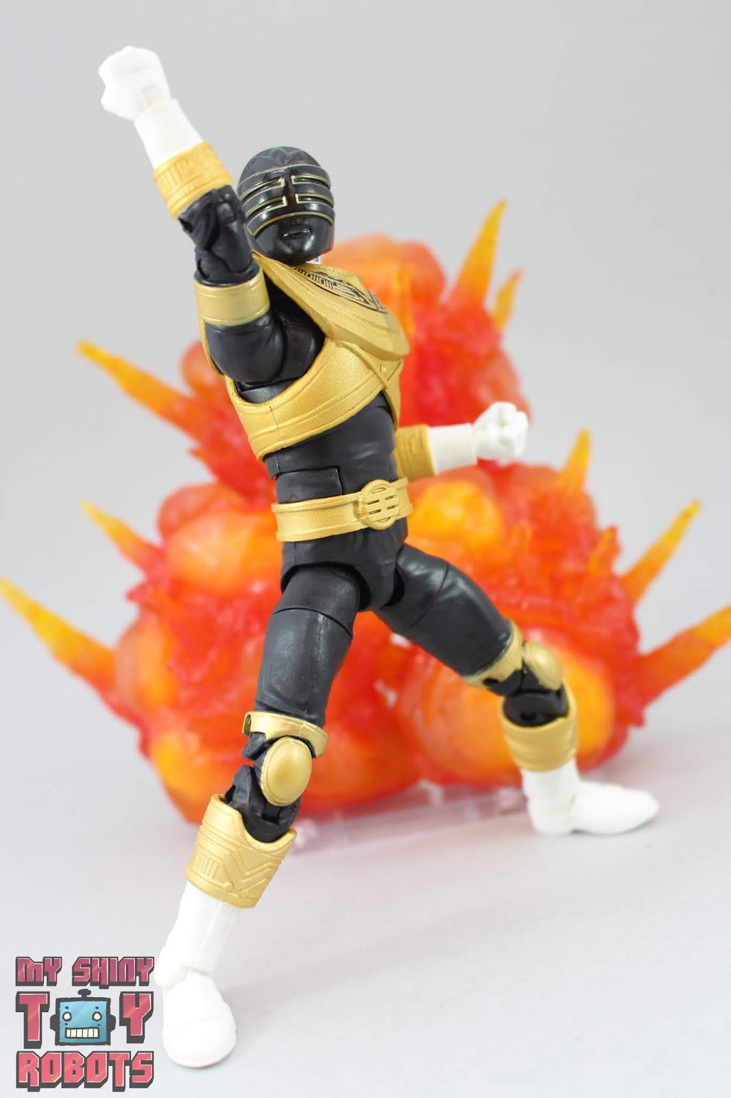 My Shiny Toy Robots: Toybox REVIEW: Power Rangers Lightning Collection ...