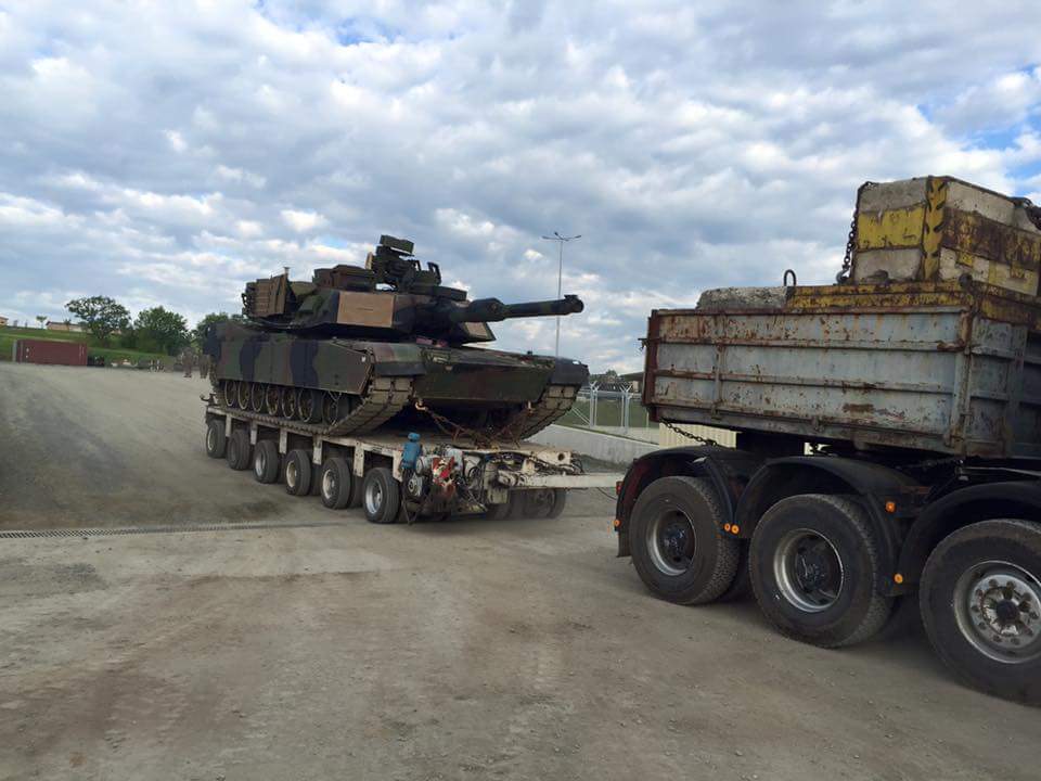 The Dead District: ამერიკული Abrams-ები და Bradley-ბი საქართველოში ...