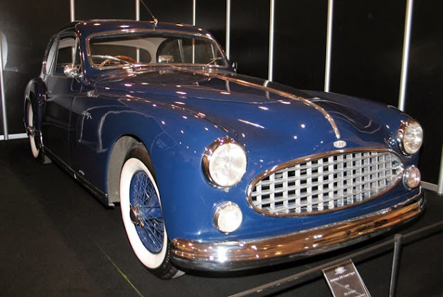 Les Delahaye 235: 818 028 - Coach - Figoni