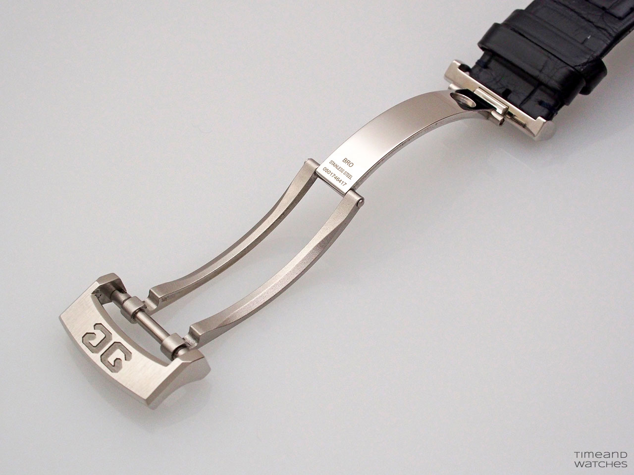 Hands-on Review: Glashütte Original PanoMaticLunar | Time and Watches ...