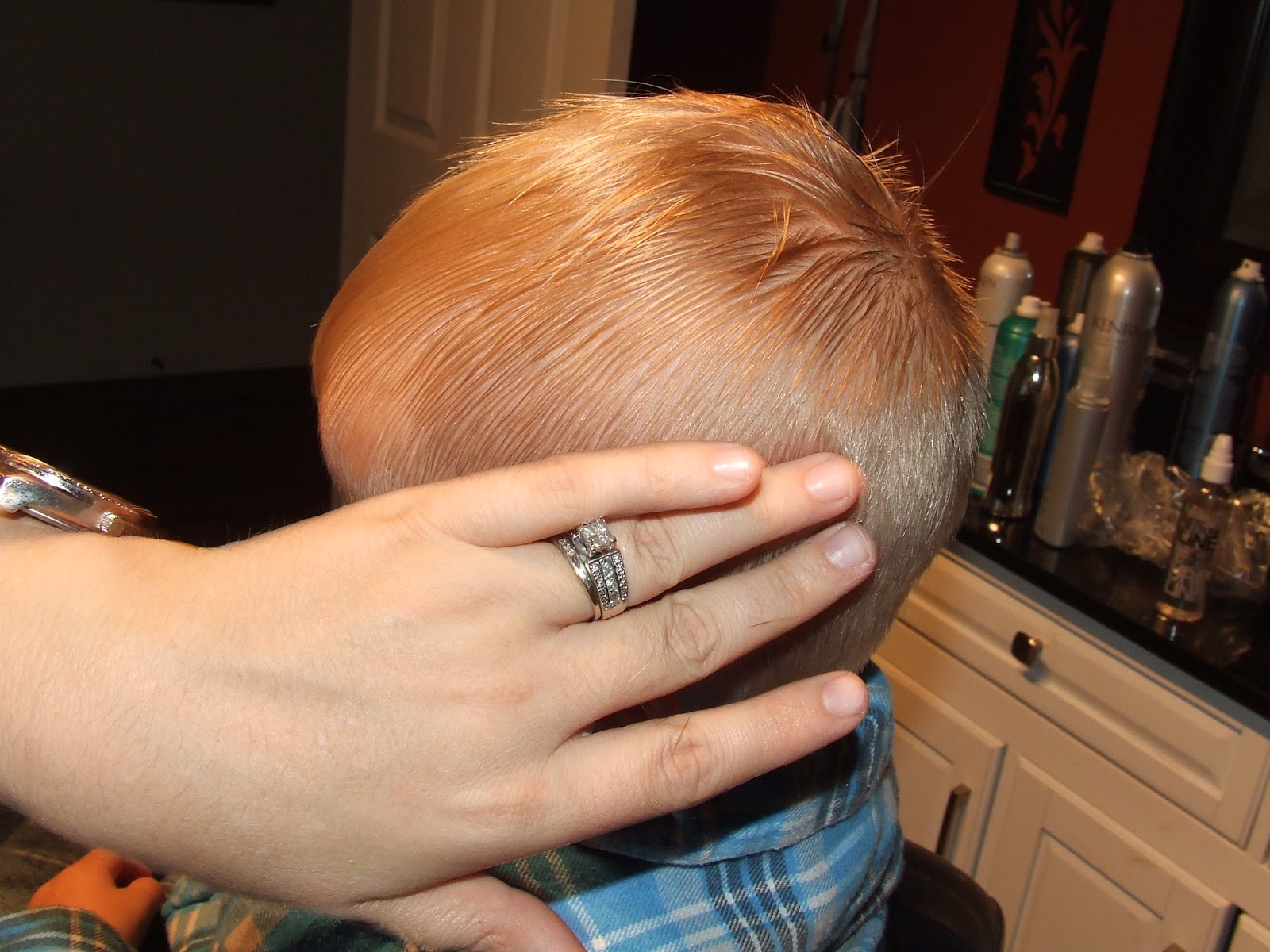 Simply Everthing I Love...: How To Cut Boys Hair The Professional way