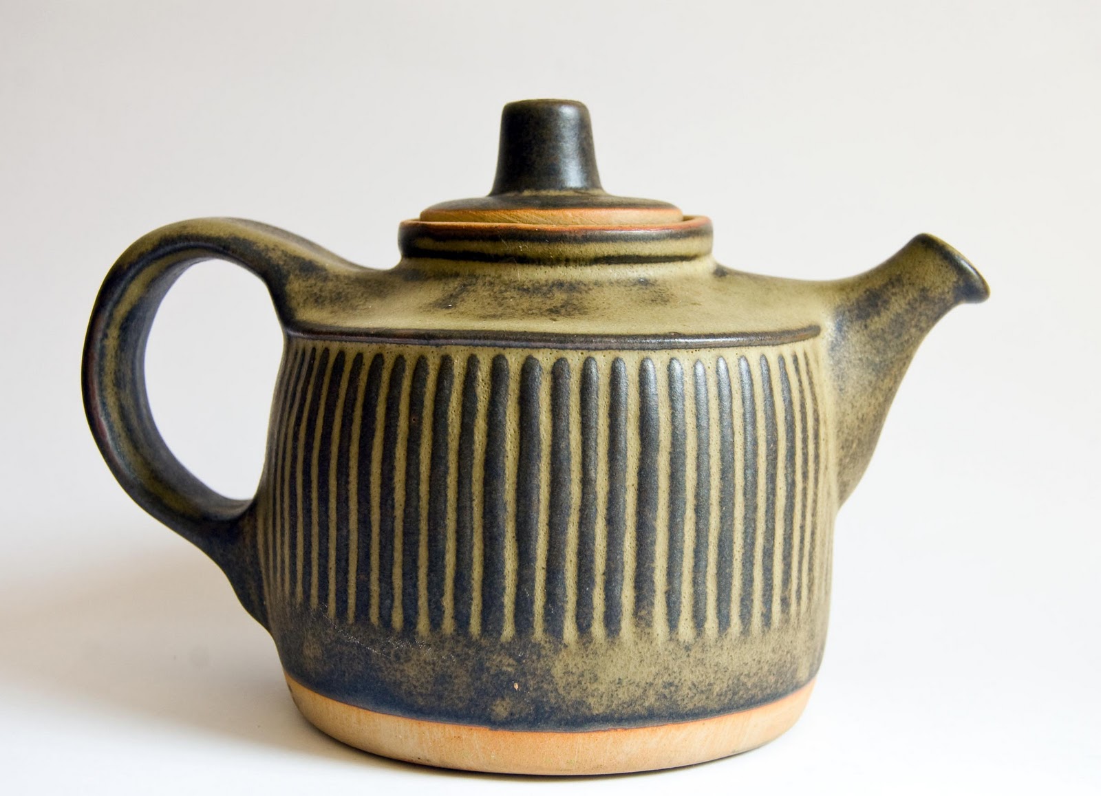 sunday pottery: TREMAR POTTERY