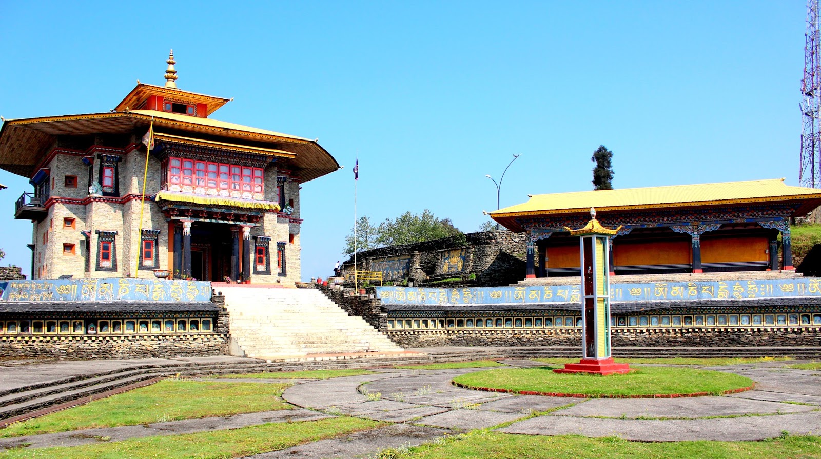 Namchi, South Sikkim | An empty cup...