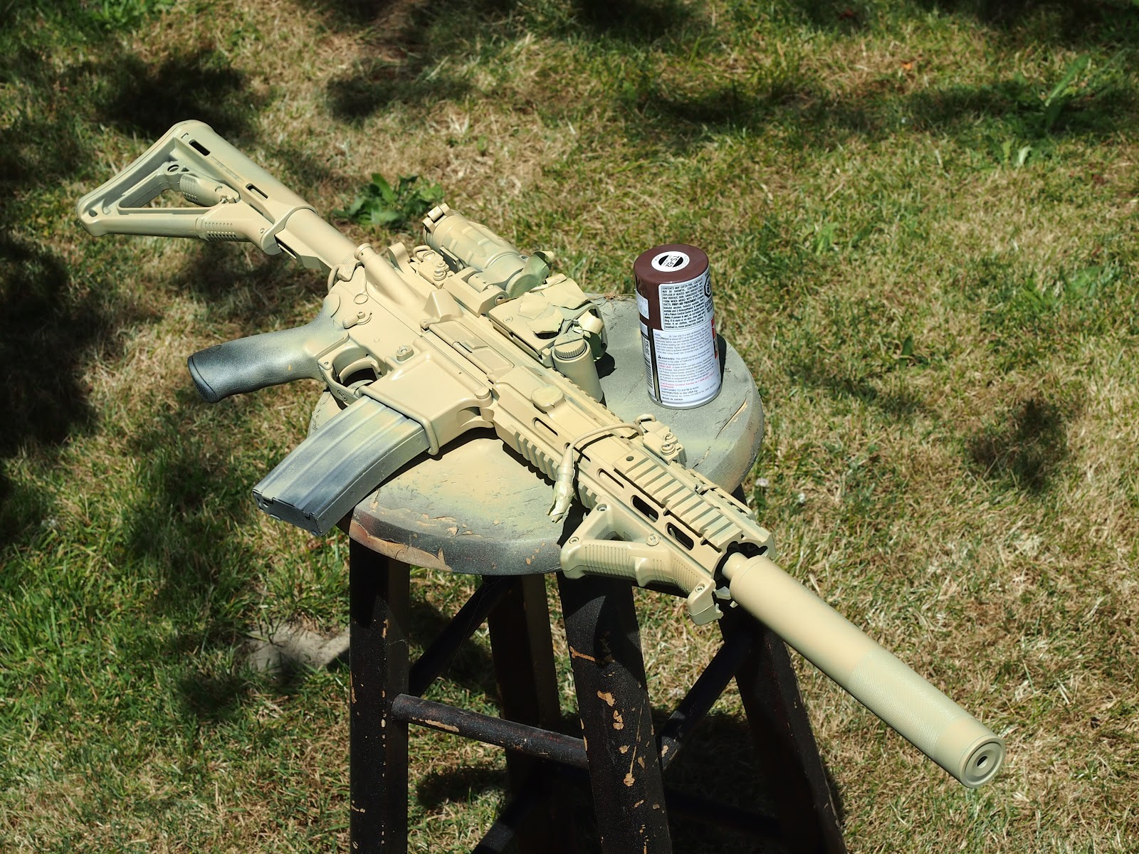 Mister Donut's Firearms Blog: Painted my Colt Canada C8IUR CANSOFCOM clone