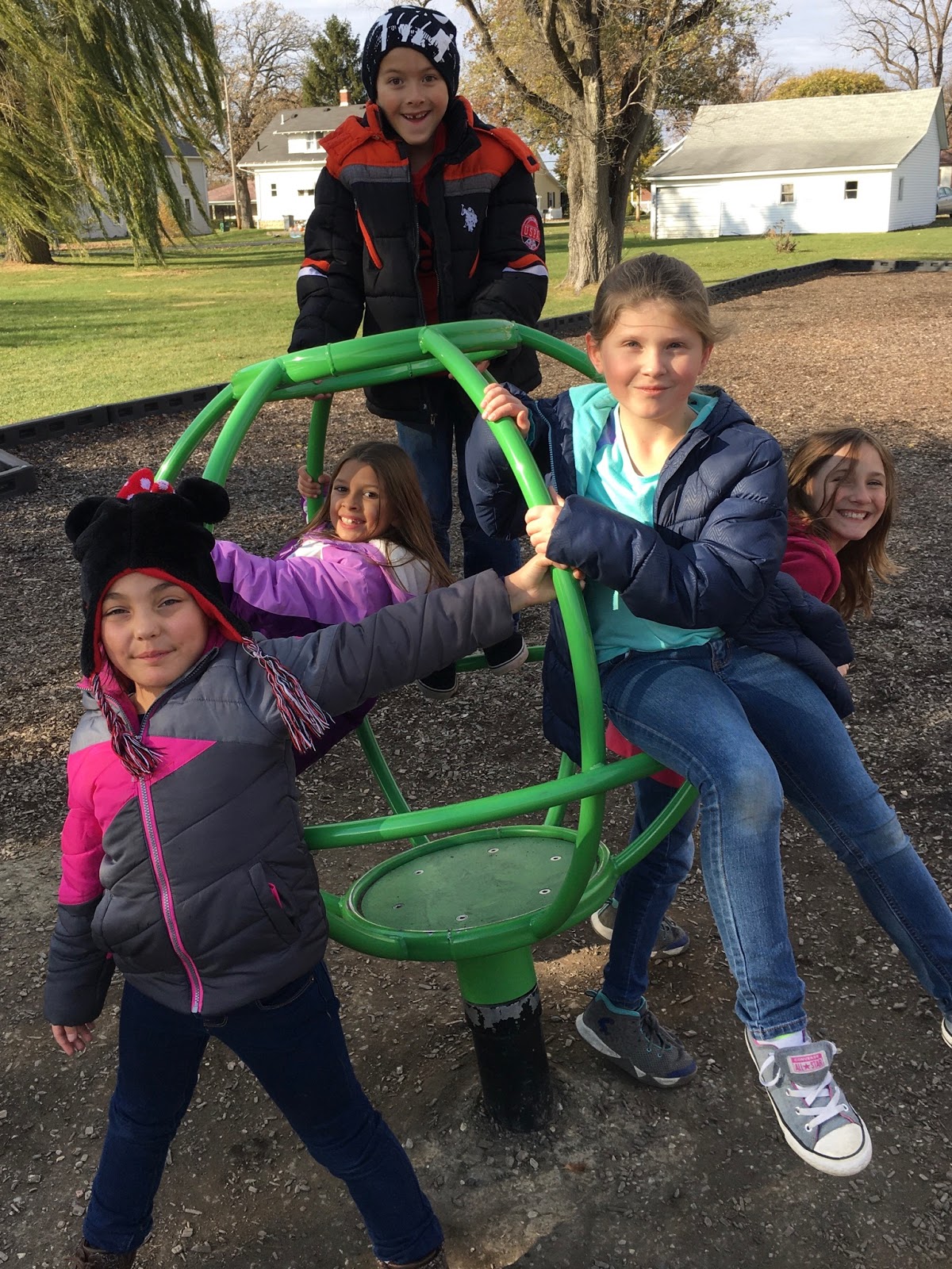 Third Grade's a Charm: EXTRA RECESS REWARD!:)