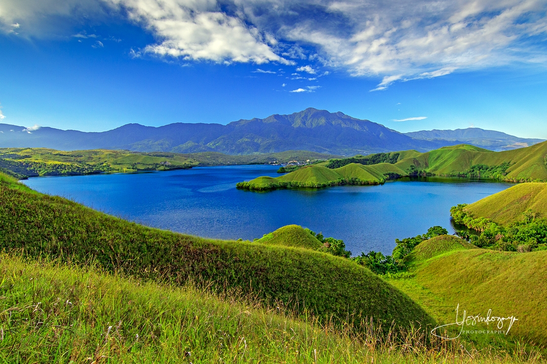 Mengenal Danau Sentani
