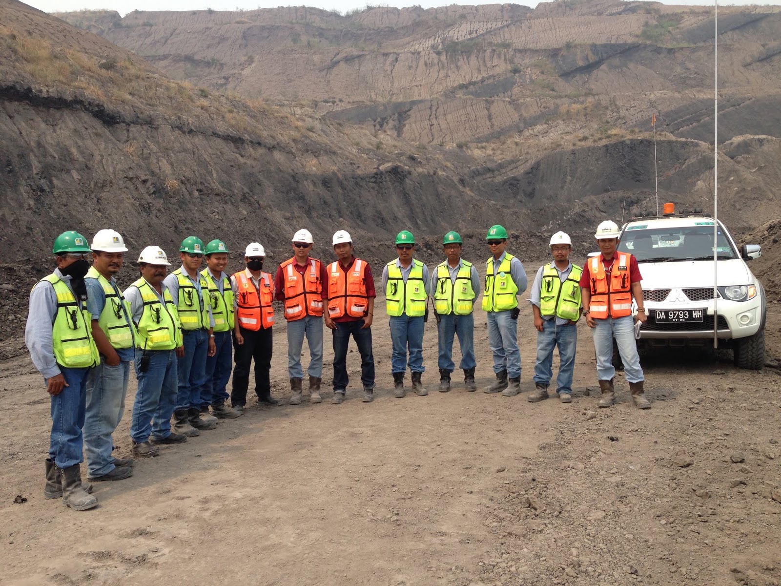 Budak Tambang Jambi Punyo Lokak: CHANGE SHIFT AREA