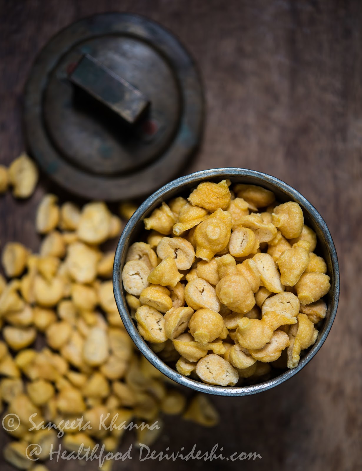 banaras ka khana: everyday curries : alu mungodi ki subzi | sattvic khana