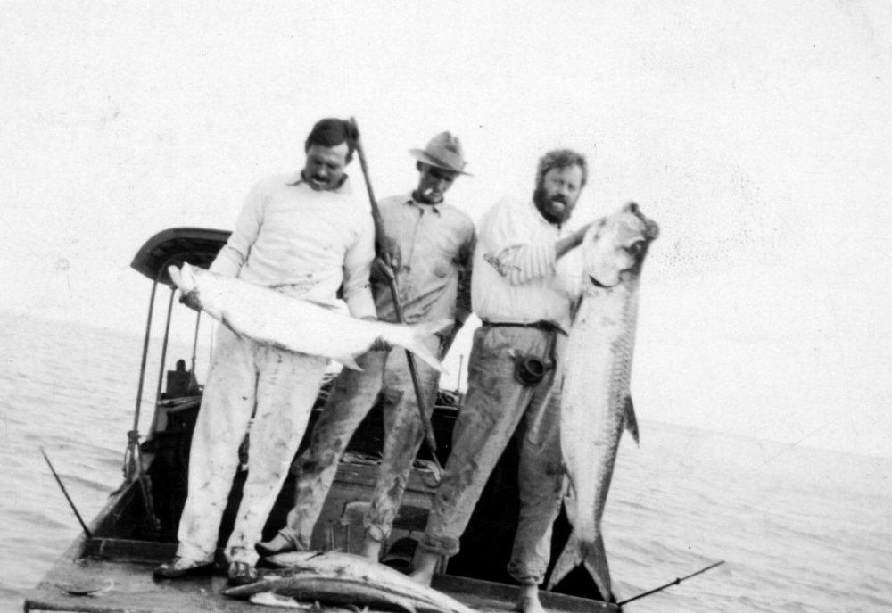 20 Amazing Photographs of Ernest Hemingway Posing With Big Fishes ...