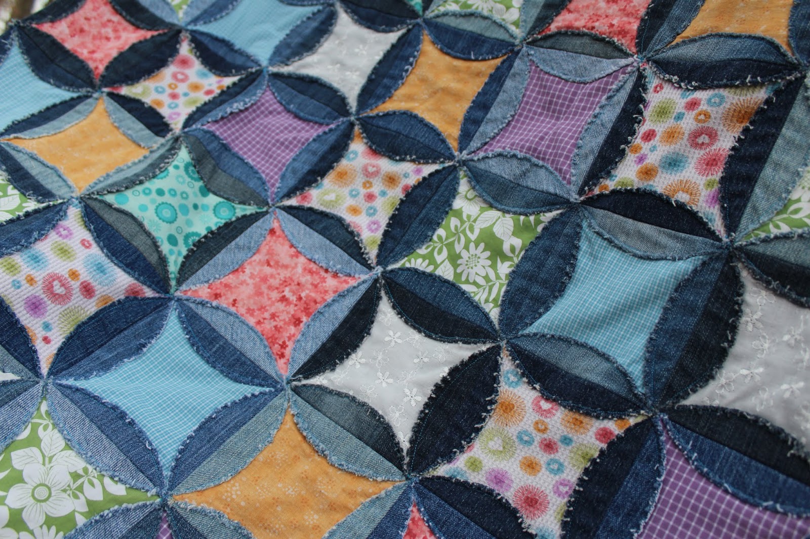 Faux Cathedral Windows Quilts