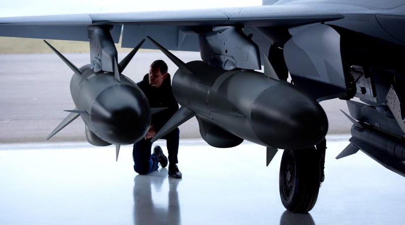 Defenseblog-njs.blogspot.com: SAAB, The Makers of Gripen Jets To Equip ...