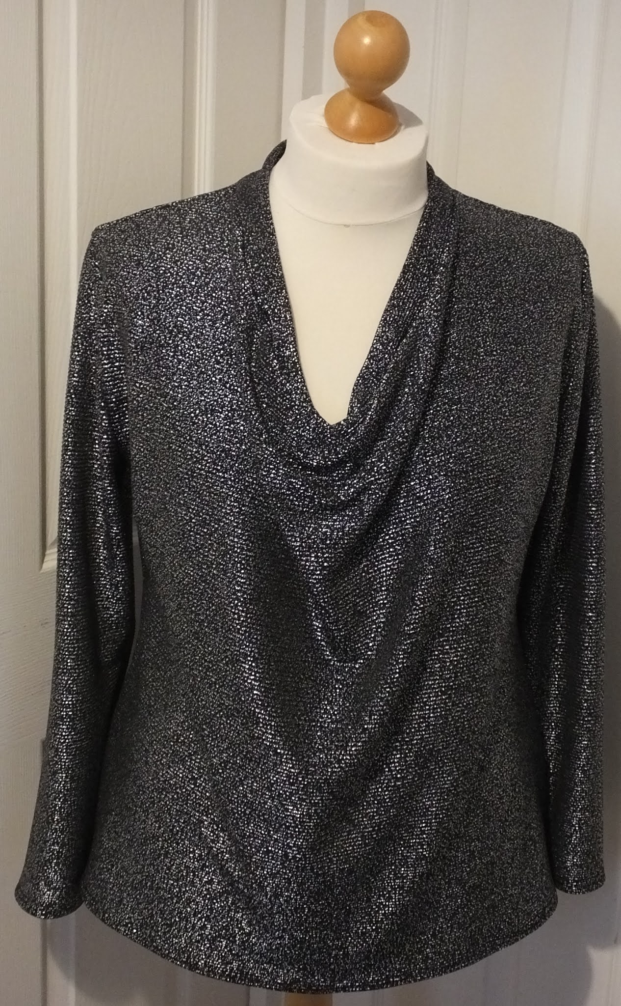 Sew Ruthie Style: Festive Season Silver Top