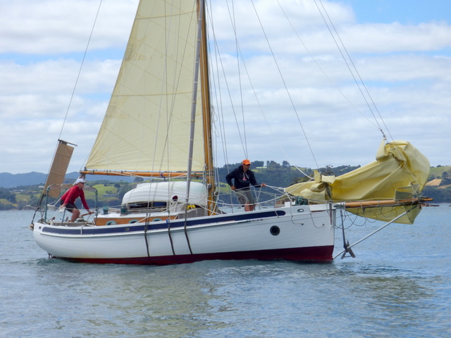 Lin & Larry Pardey Sailing Stories & Cruising Tips: April 2017