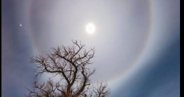 Moonring or Haloring: when and why?