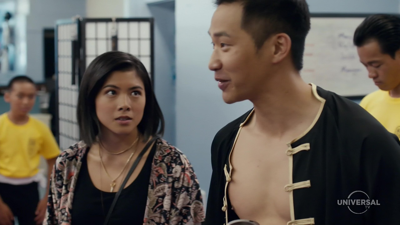 ausCAPS: Patrick Kwok-Choon shirtless in Private Eyes 3-09 "It Happened One Fight"