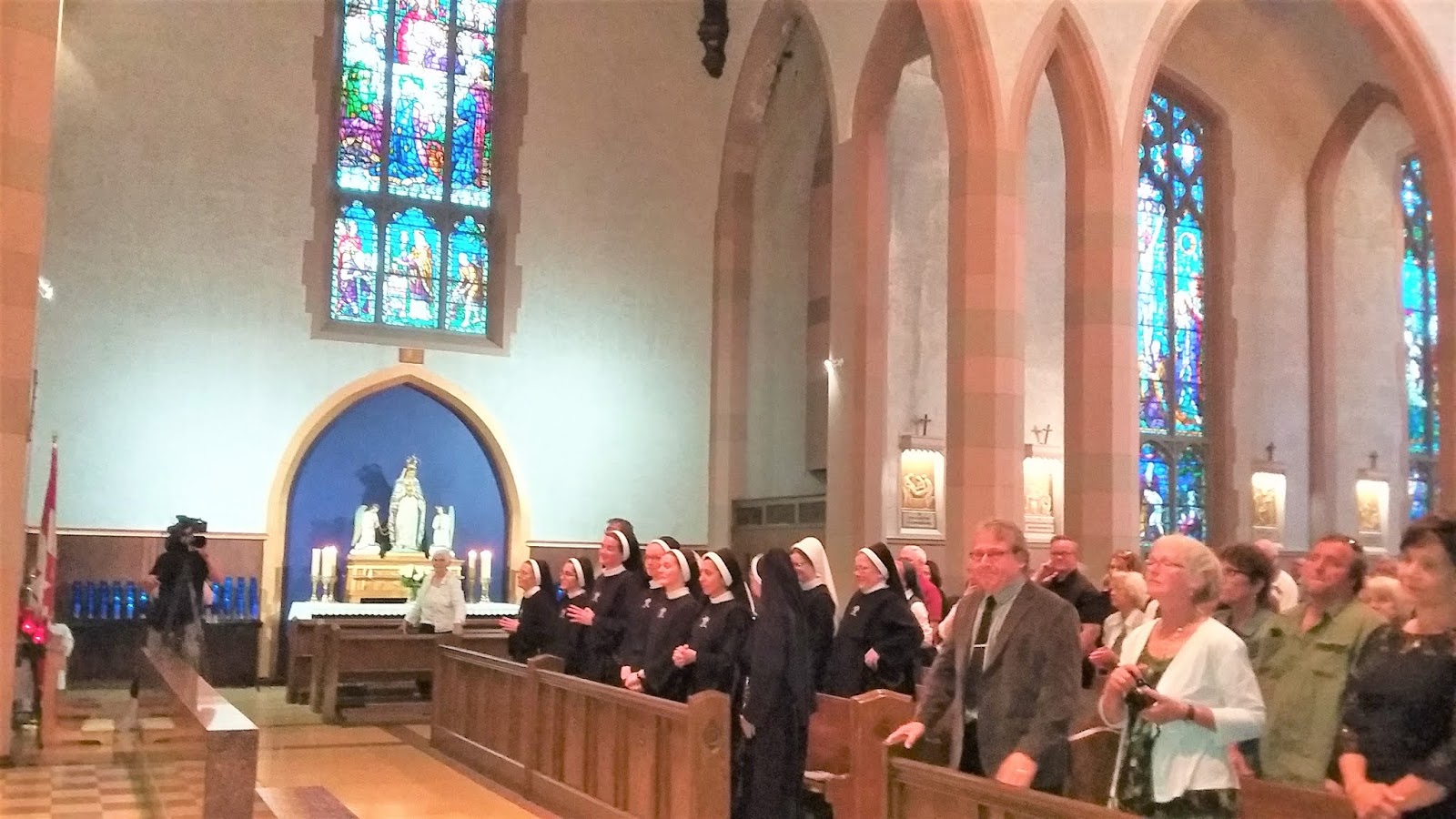 Queenship of Mary in Ottawa at Mass in Blessed Sacrament Parish with ...