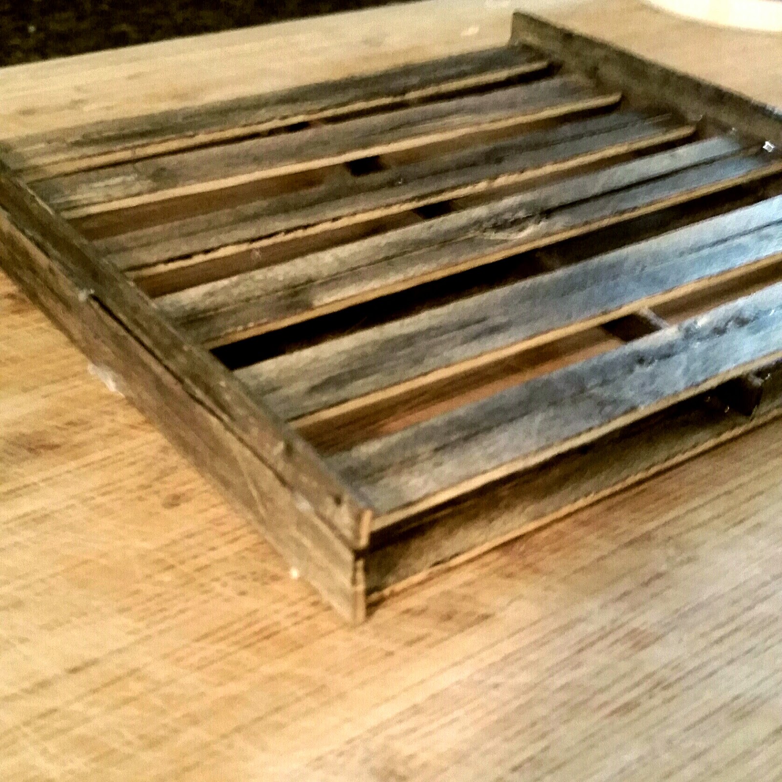 Because I Said So: DIY Mini Pallets
