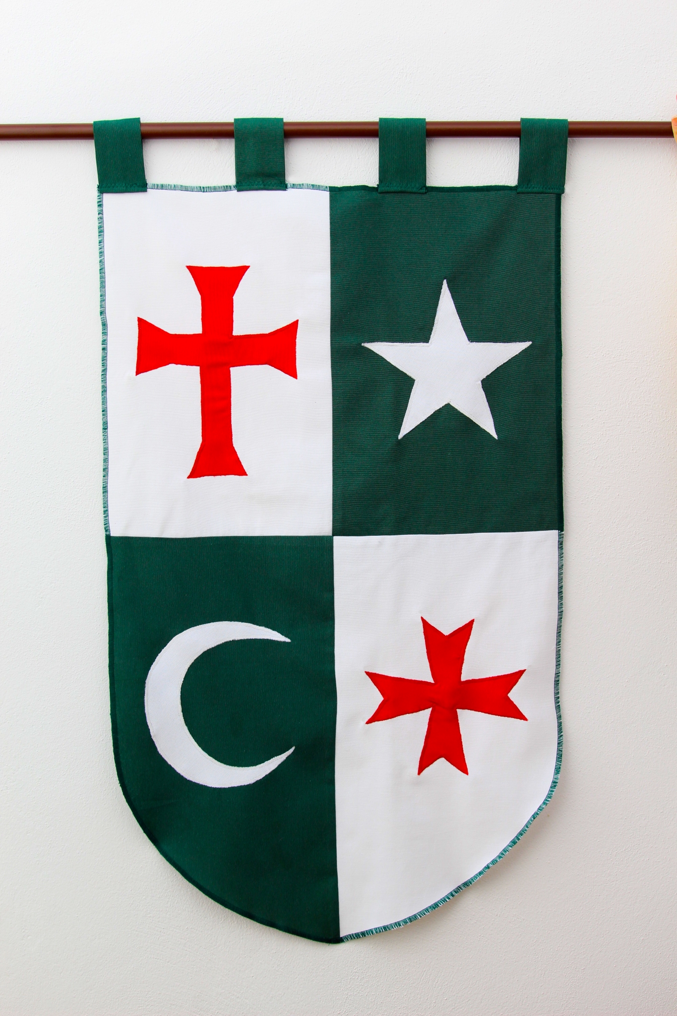 Banderas Medievales y Estandartes Templarios: BANDERAS MEDIEVALES