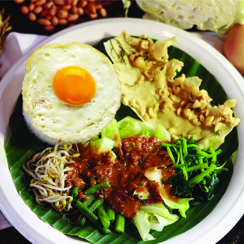 Nasi Pecel Komplit | Pawon Solo Ny.Inge