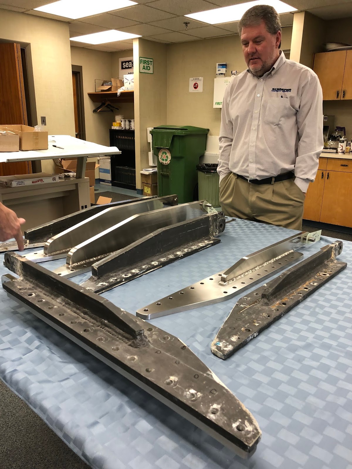 SVJoli: New Chain Plates