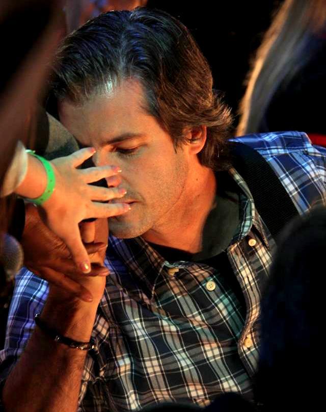 Fã Sertanejo: Feliz aniversário Victor Chaves!!!