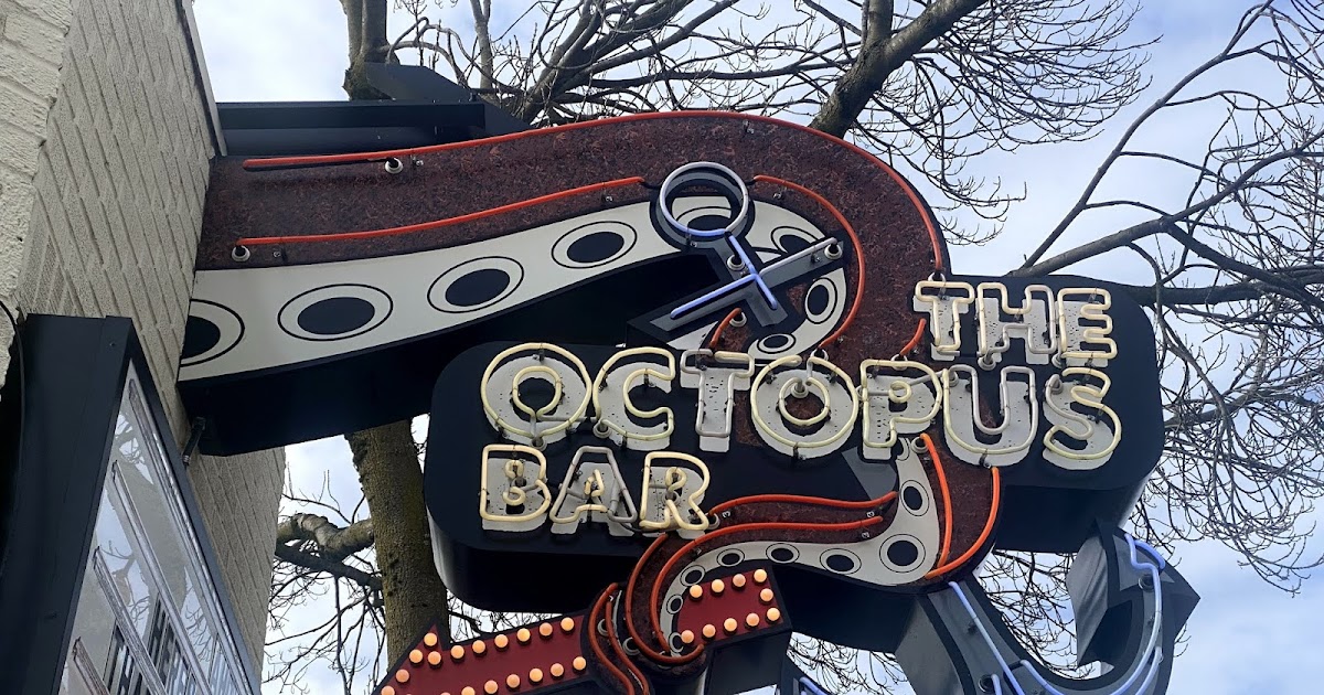 Rotgut.org Blog: #4141 #S1688 - Octopus Bar (corner), Seattle - 3/15/2021