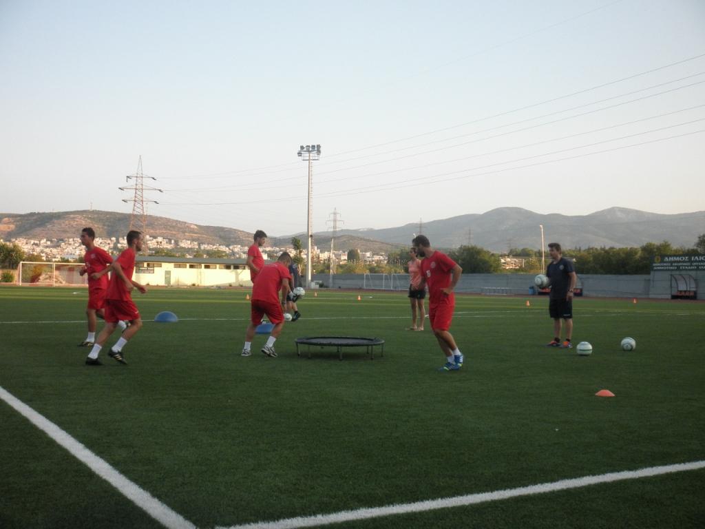 Olympiakos liosion f.c: ΦΩΤΟΓΡΑΦΙΕΣ ΚΑΙ ΒΙΝΤΕΟ ΑΠΟ ΤΗΝ ΠΡΩΙΝΗ ΠΡΟΠΟΝΗΣΗ ...
