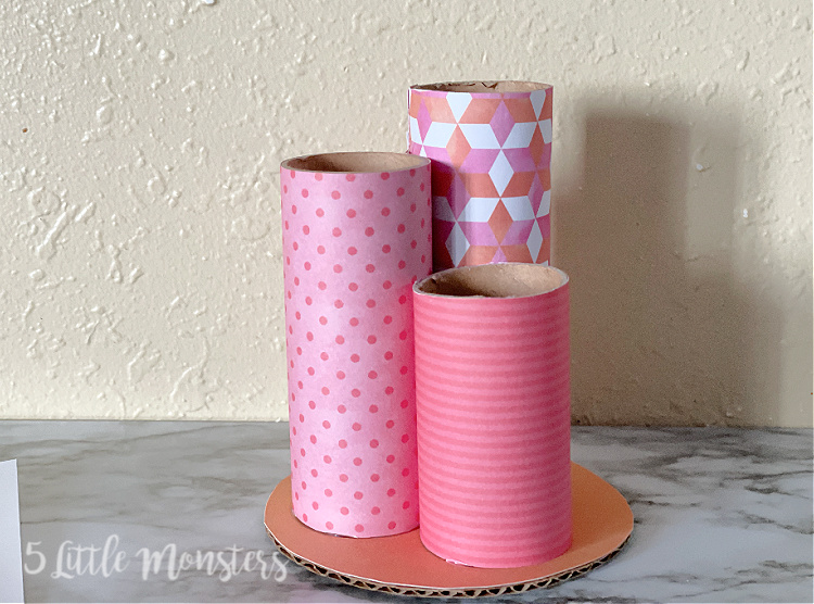 5 Little Monsters: Recycled Cardboard Tube Desk Organizer
