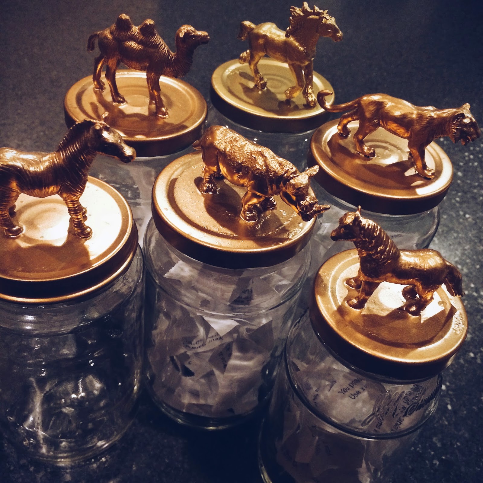 :: kraftykym ::: Golden Animal Jars