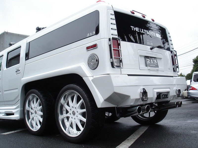 The Ultimate Six Hummer H2 From Japan’s 213 Motoring ~ Auto-Sports News