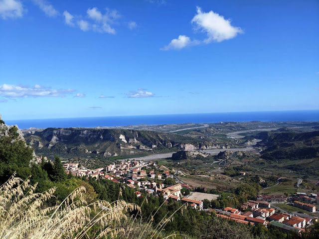 Cauí Vieira: Escaladas no Sul da Itália - Stilo, RC