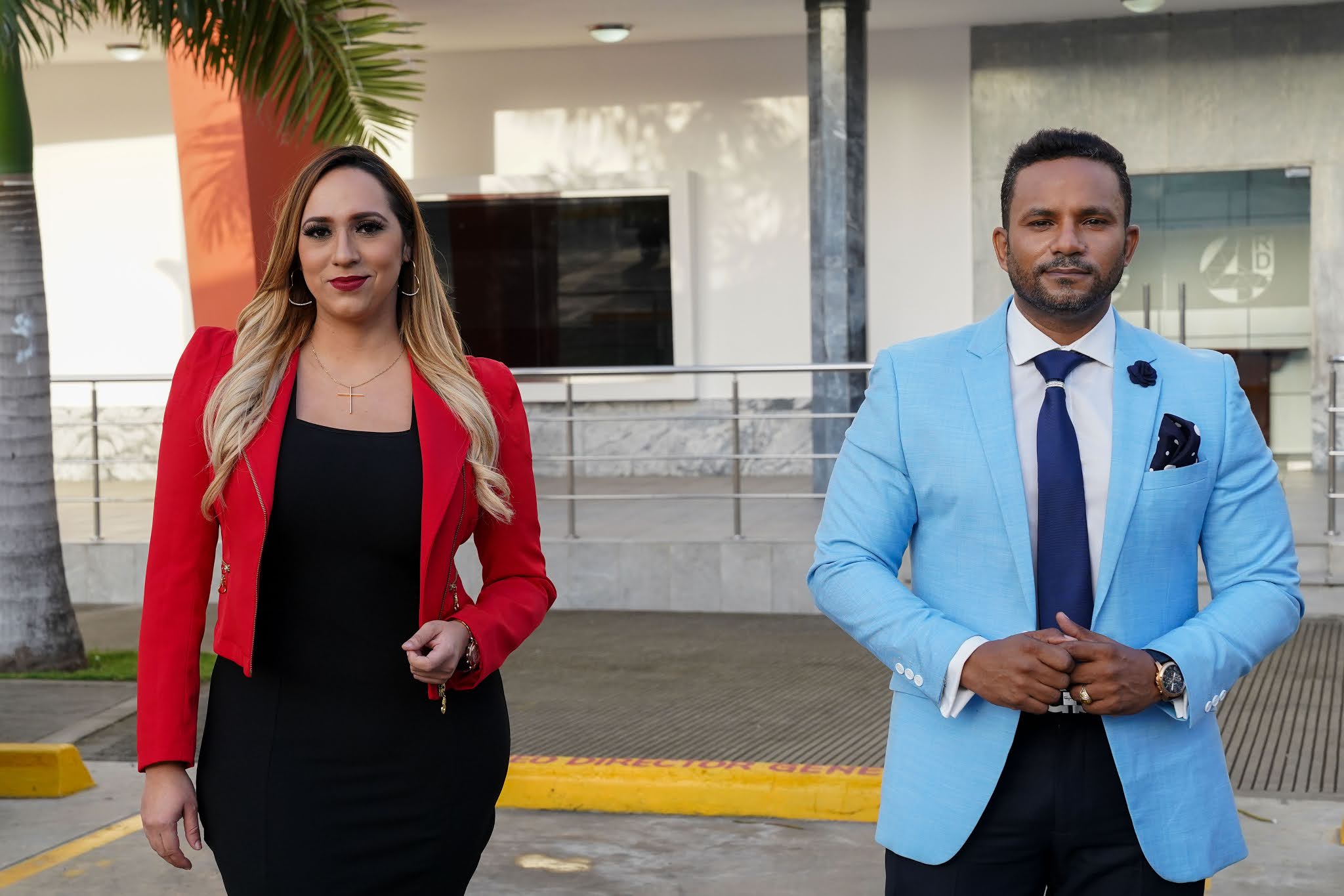 Conductores de CERTV ganan premio como presentadores de noticias en TV ...